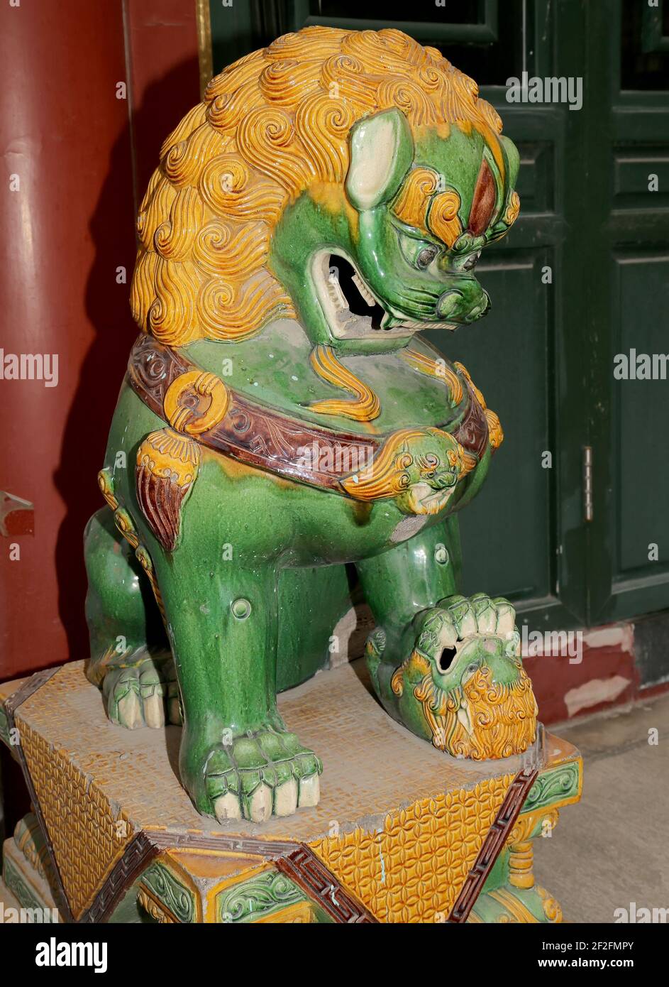 Stone Guardian Lion, Beijing, China Stock Photo - Alamy