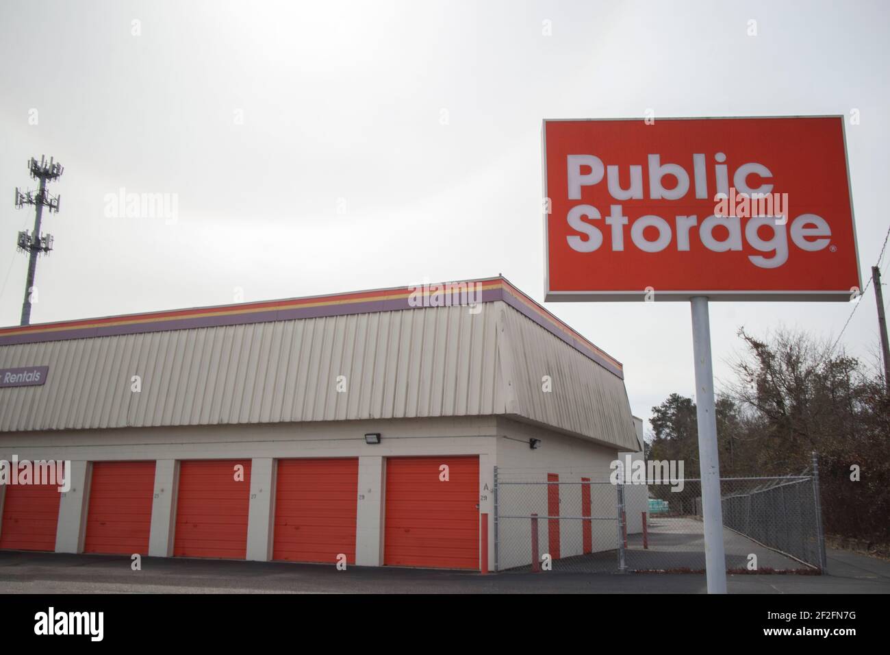 Augusta, Ga USA - 02 03 21: Public Storage sign and partial units ...