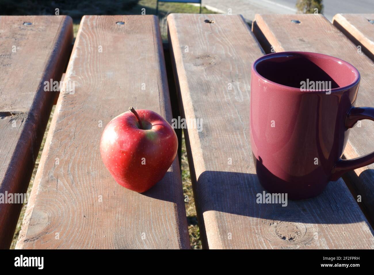Coffee cup and apple on hi-res stock photography and images - Alamy