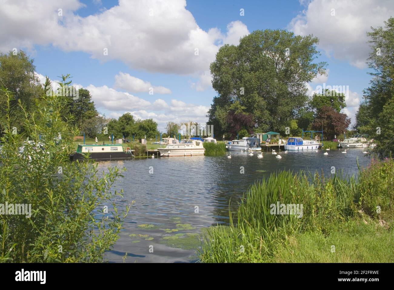 The great ouse river hi-res stock photography and images - Alamy