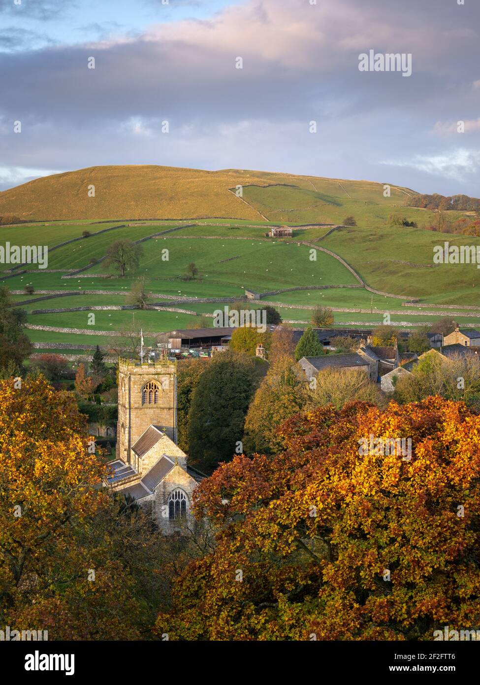 Burnsall, yorkshire hi-res stock photography and images - Alamy