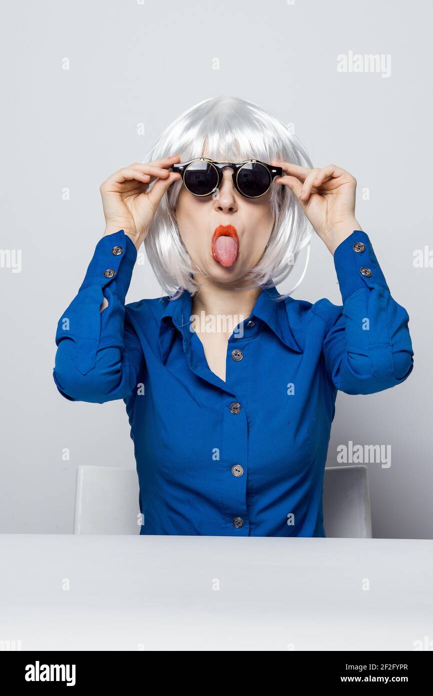 pretty woman in white wig sunglasses red lips charm emotion gesture ...