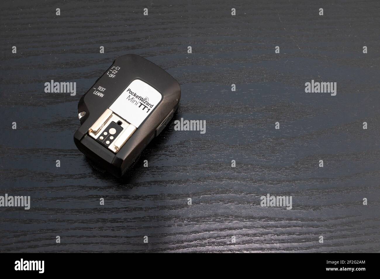 The Pocket Wizard Mini TT1 transmitter communicates with other Pocket ...