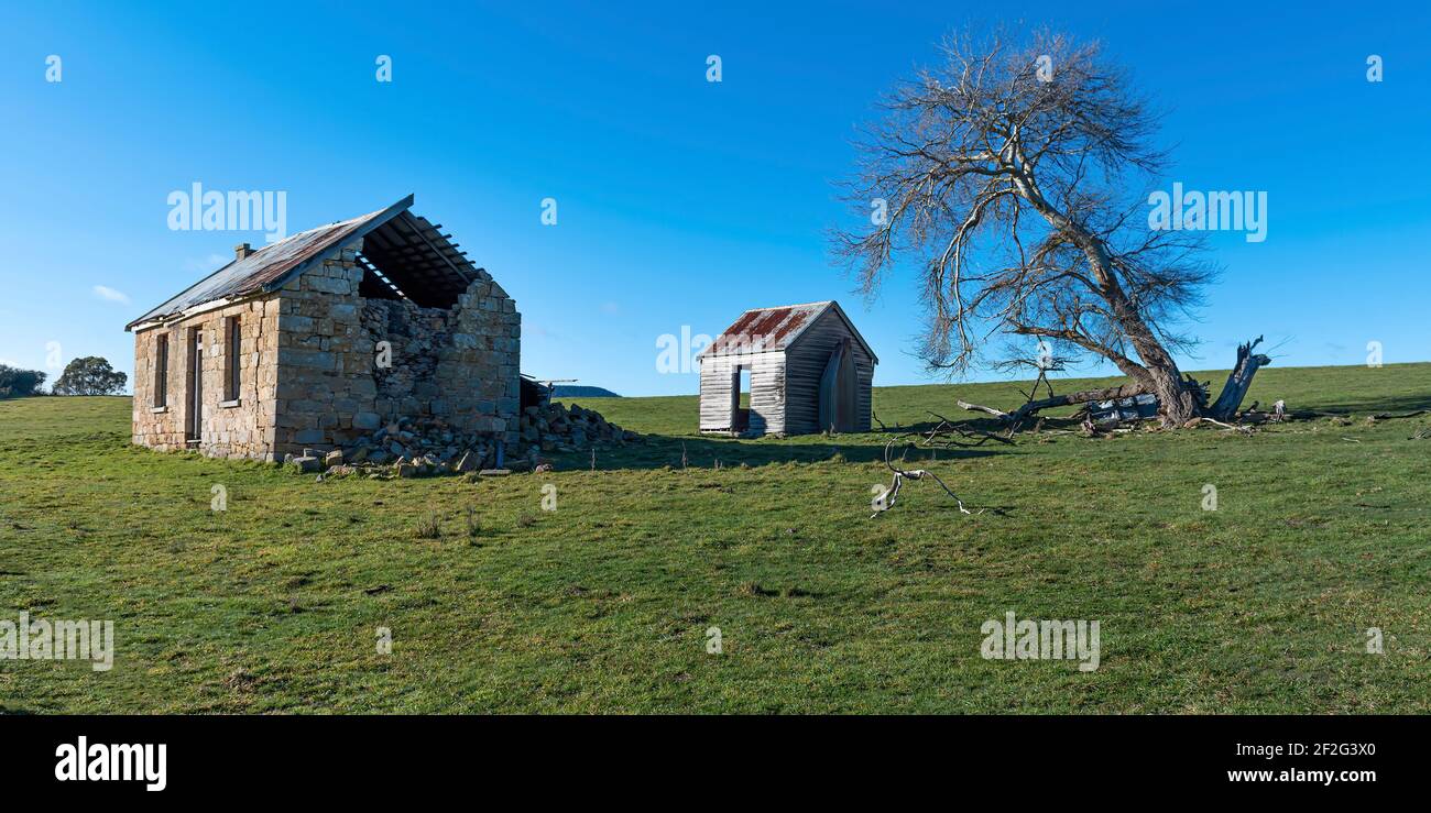 Old abandoned farm in hi-res stock photography and images - Alamy