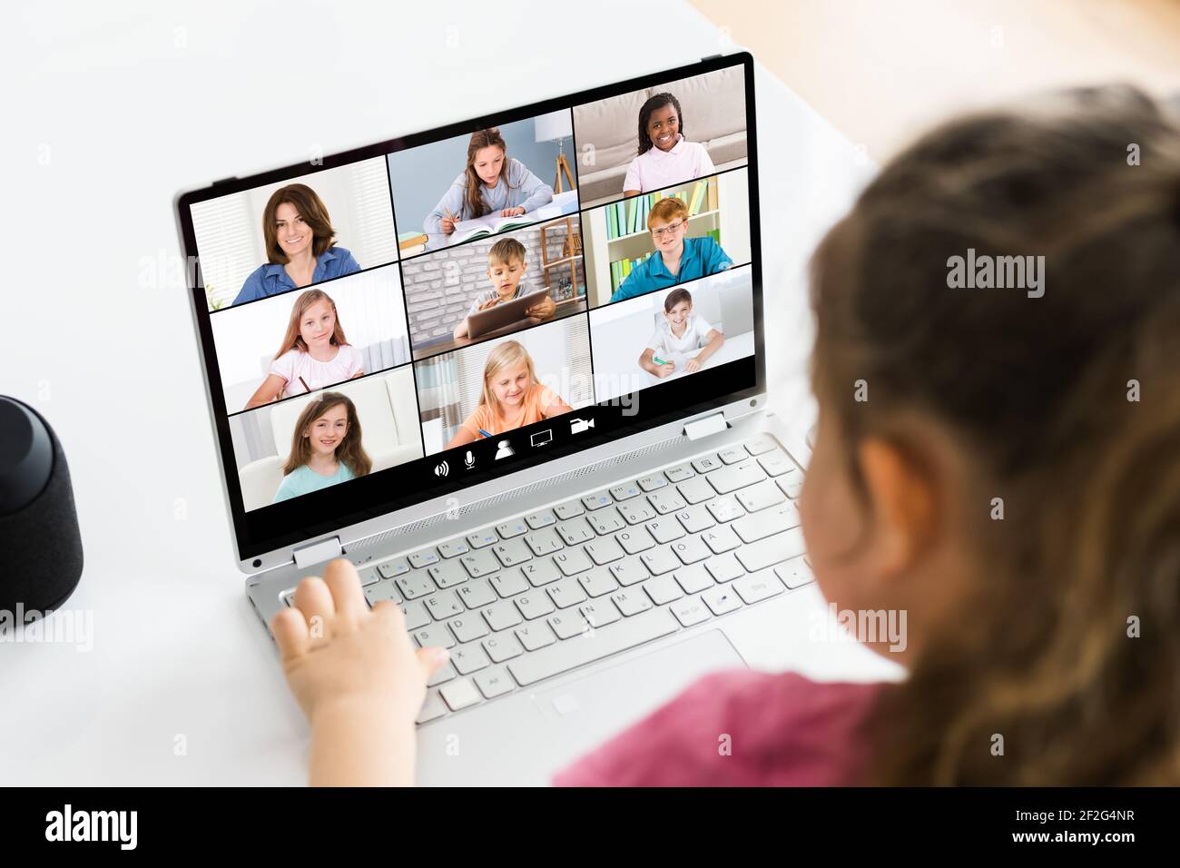 Child video call hi-res stock photography and images - Alamy
