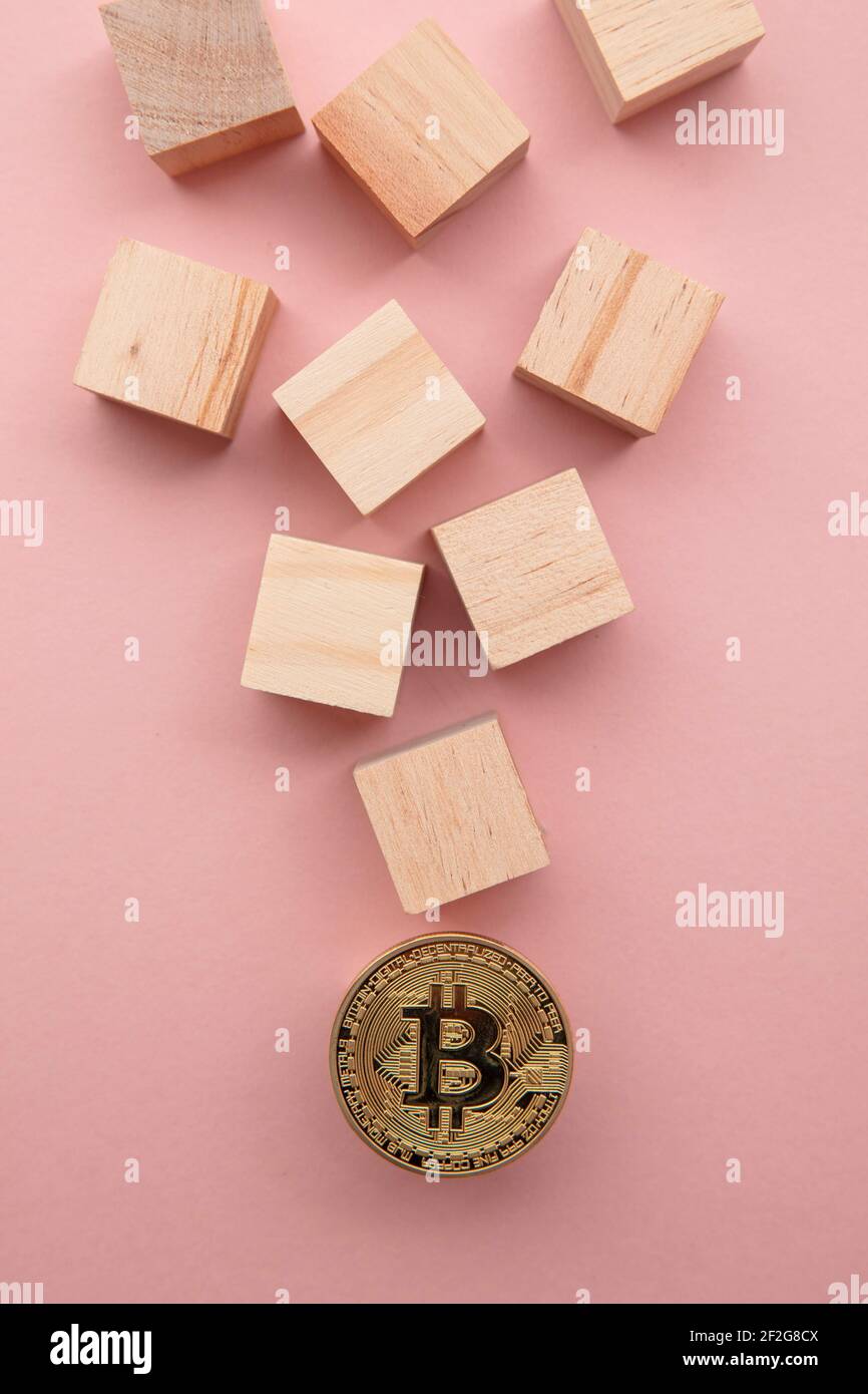Cryptocurrency block hi-res stock photography and images - Alamy