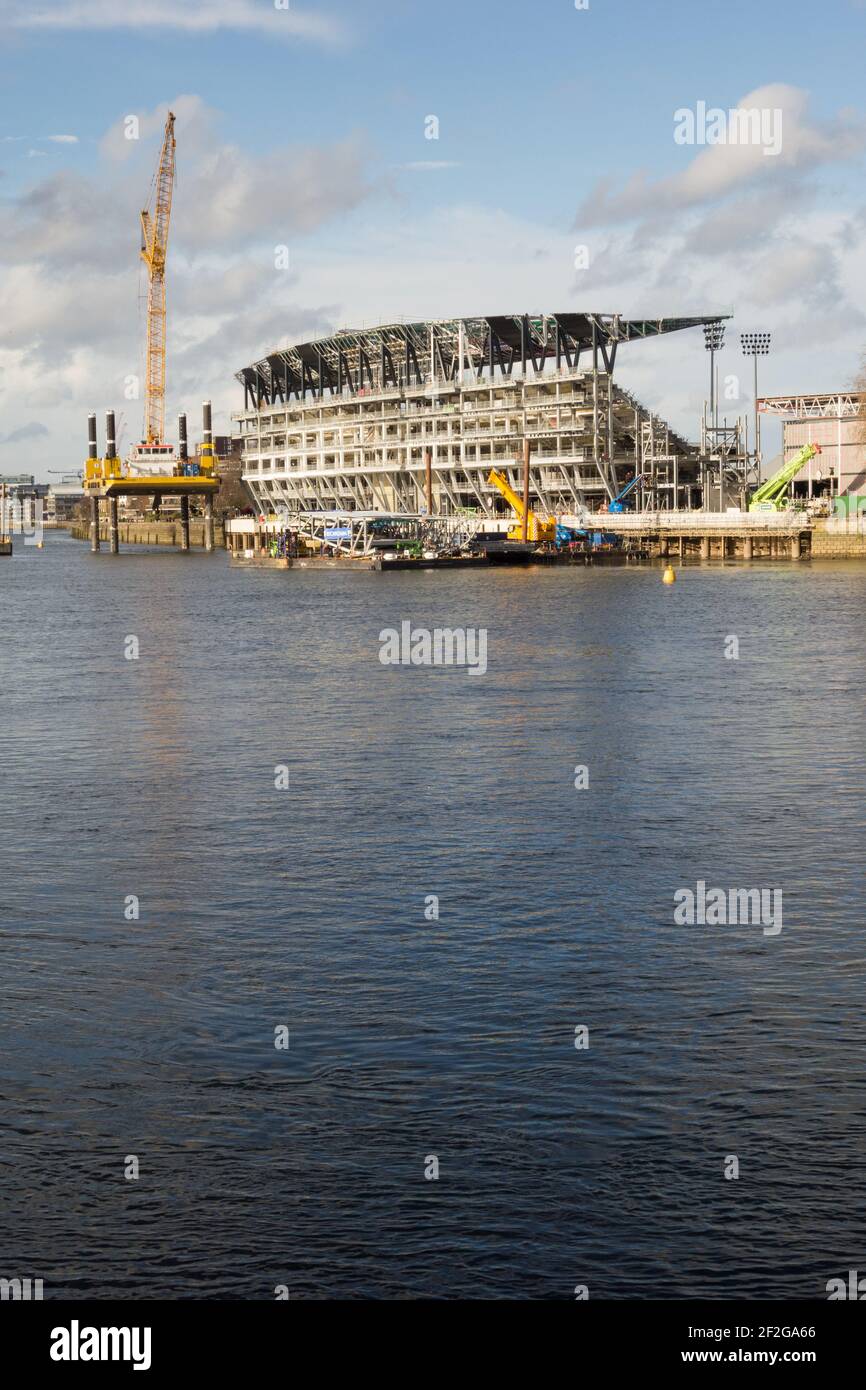 Fulham Football Club's new Riverside Stand under construction on the ...