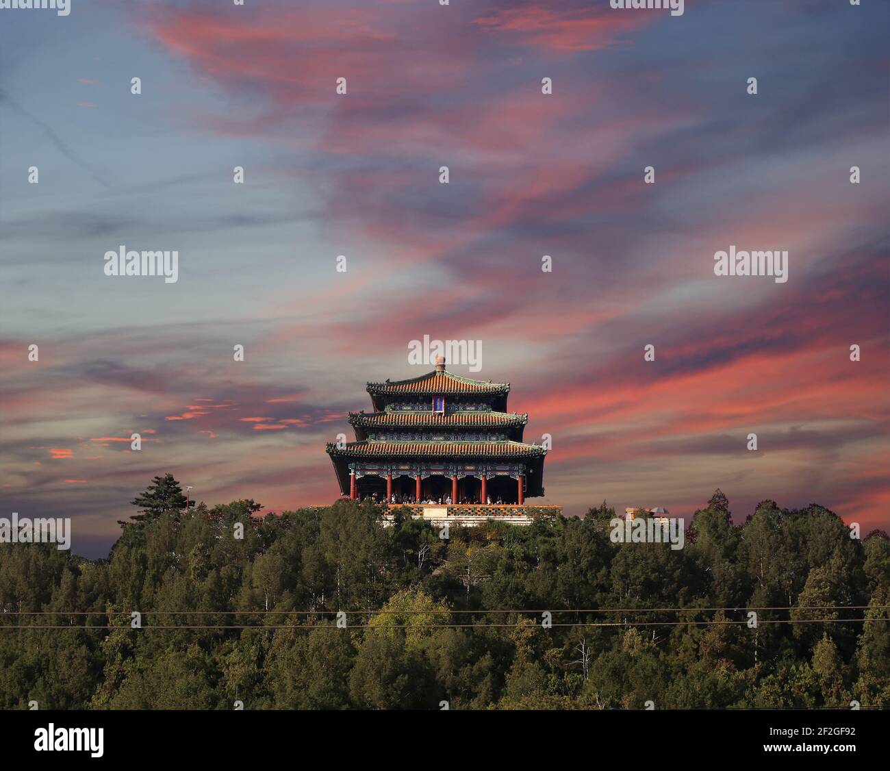 Jingshan Park--Wanchun Pavilion (Ten Thousand Spring Pavilion or All ...
