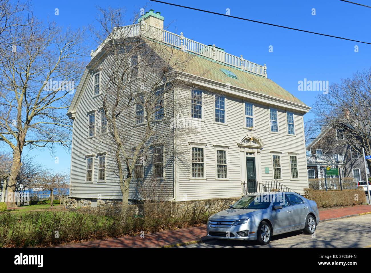 Colonial georgian style architecture hi-res stock photography and ...