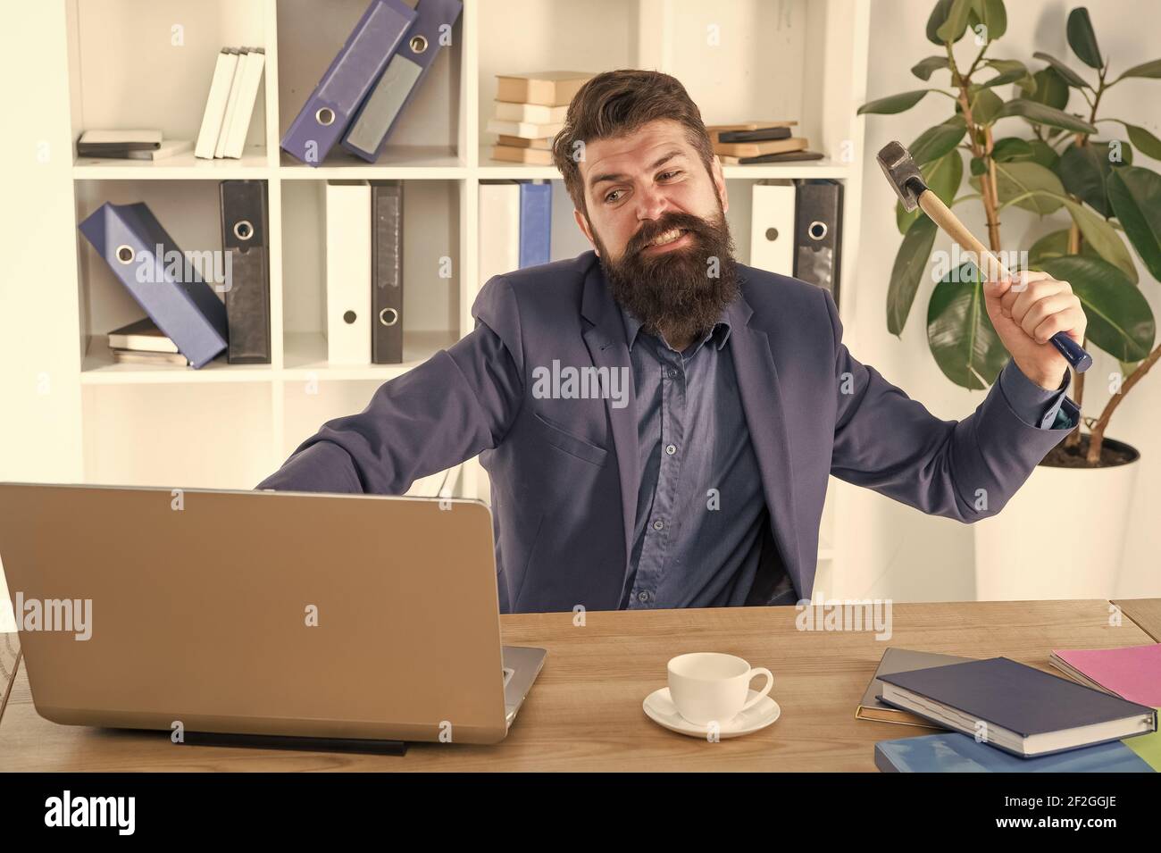 Frustrated computer user hi-res stock photography and images - Alamy