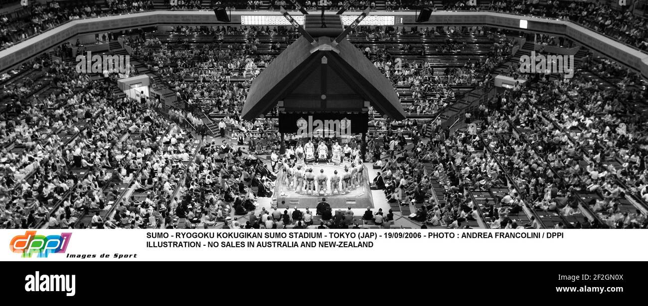 SUMO - RYOGOKU KOKUGIKAN SUMO STADIUM - TOKYO (JAP) - 19/09/2006 ...