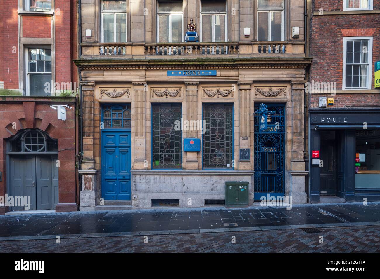 Crown posada pub hi-res stock photography and images - Alamy