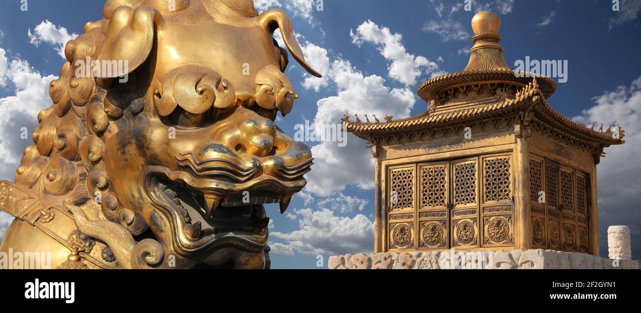 bronze Chinese dragon statue and bronze pagoda in the Forbidden City ...