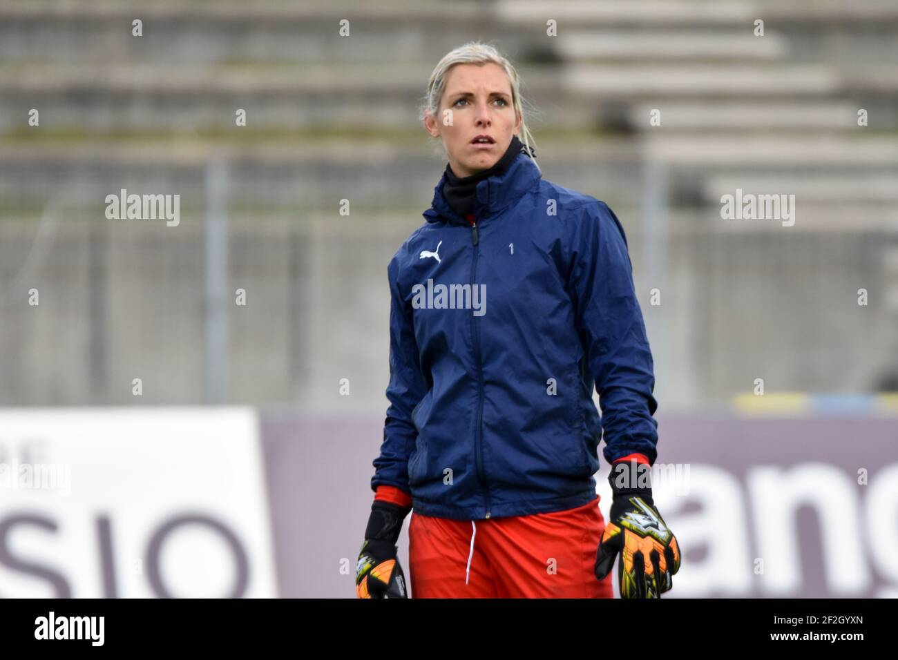 Erin Nayler High Resolution Stock Photography and Images - Alamy