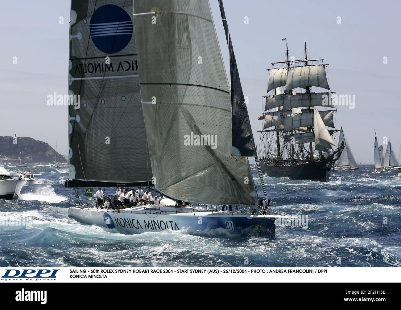 SAILING - 60th ROLEX SYDNEY HOBART RACE 2004 - START SYDNEY (AUS) - 26 ...