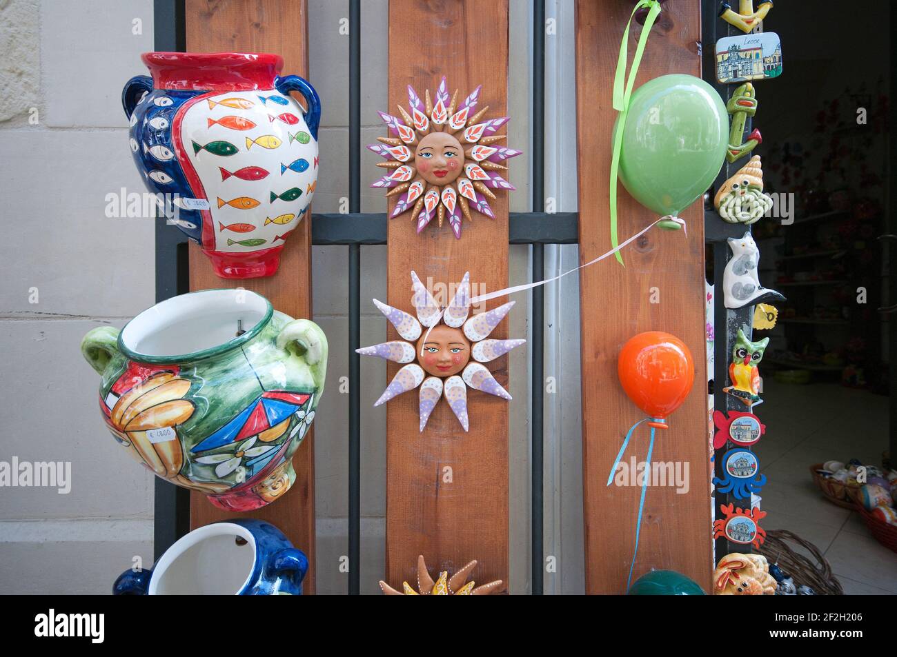 Handicraft handcraft hi-res stock photography and images - Alamy