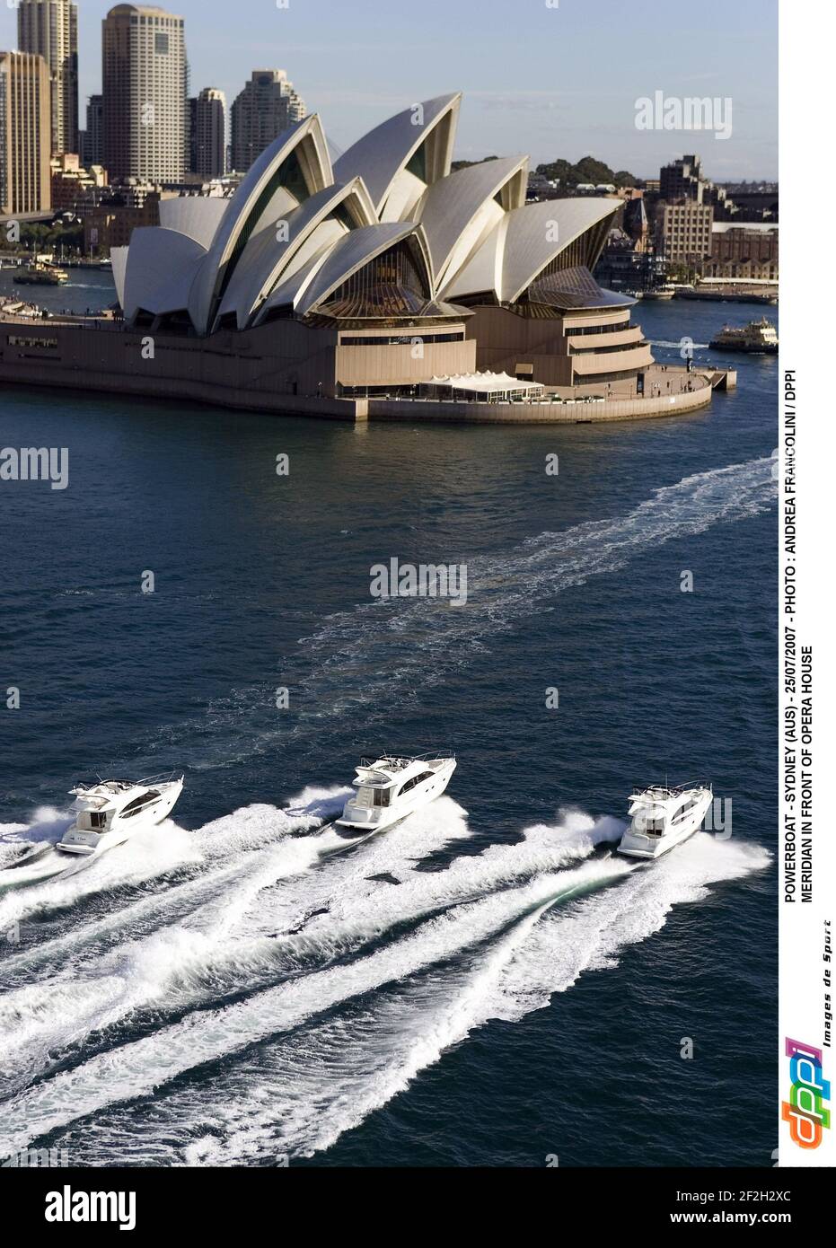 Opera sydney illustration hi-res stock photography and images - Alamy