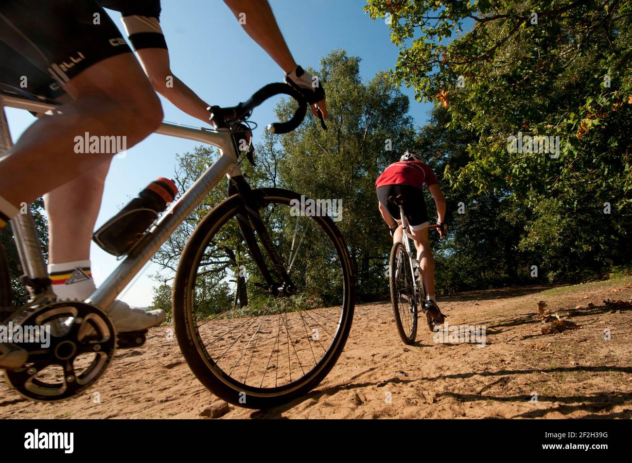 Cyclists on the Downs Link route that connects the North and South ...
