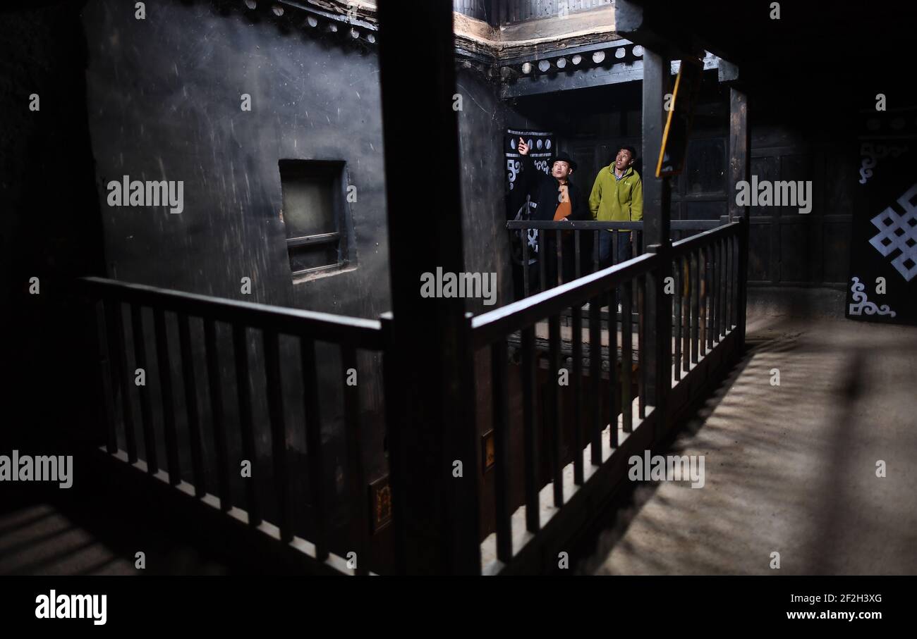 Eart hi-res stock photography and images - Alamy