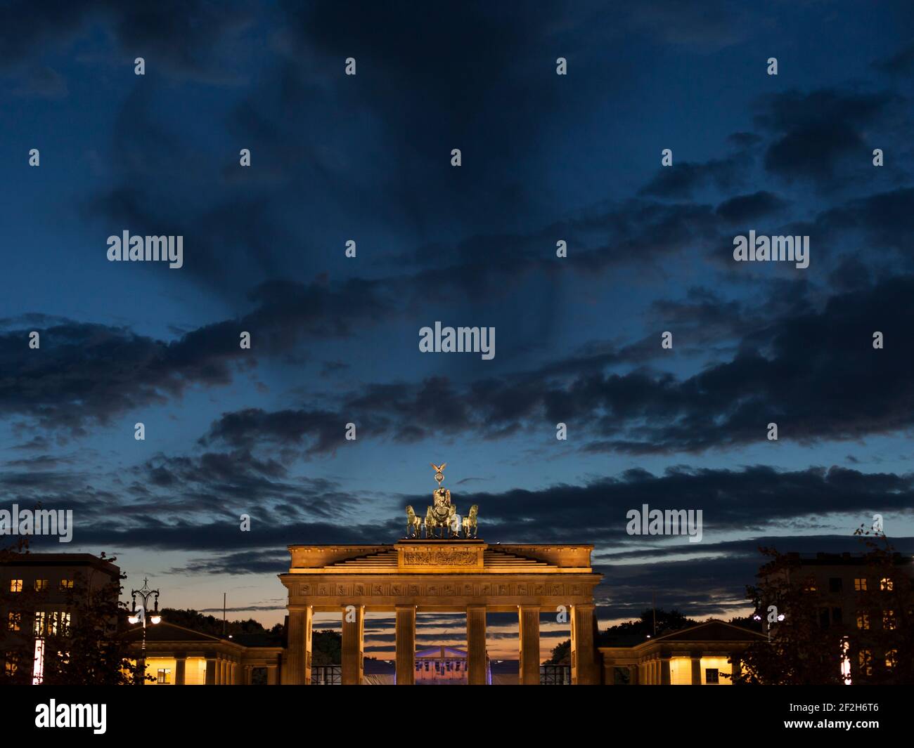 Germany, Brandenburg Gate, lighting, evening Stock Photo - Alamy