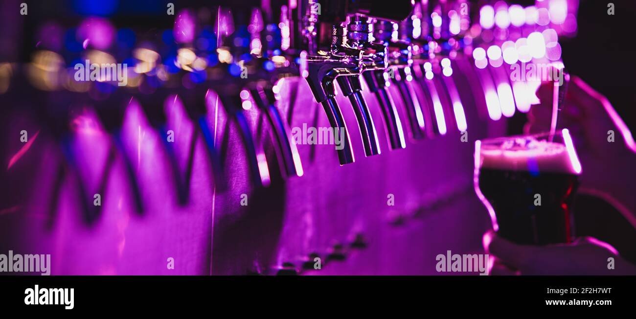Bartender beer pumps hi-res stock photography and images - Alamy
