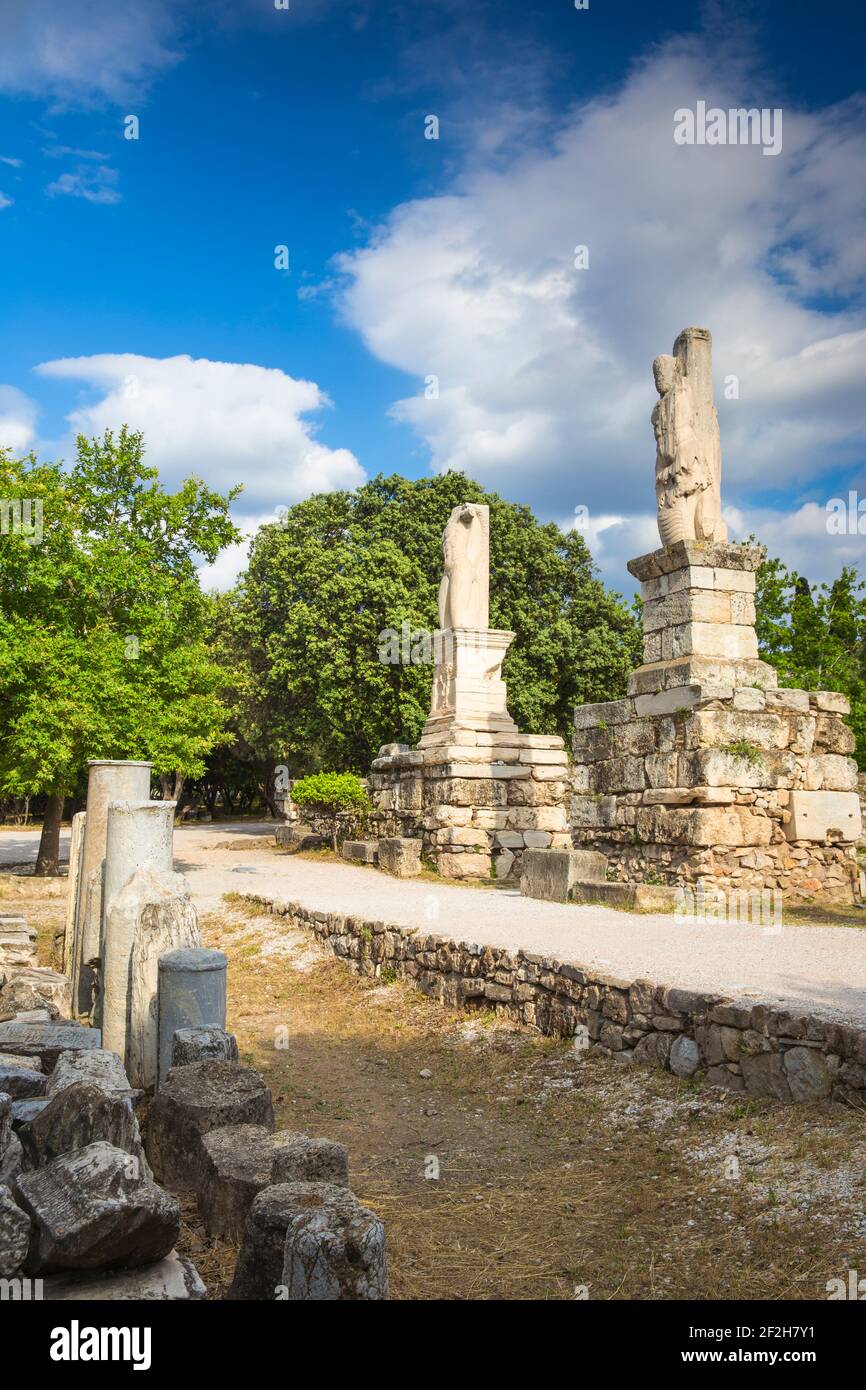 Agora statues hi-res stock photography and images - Alamy