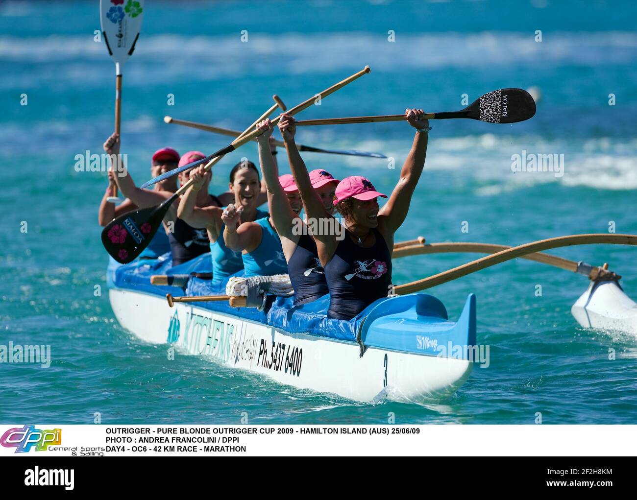 OUTRIGGER - PURE BLONDE OUTRIGGER CUP 2009 - HAMILTON ISLAND (AUS) 25 ...