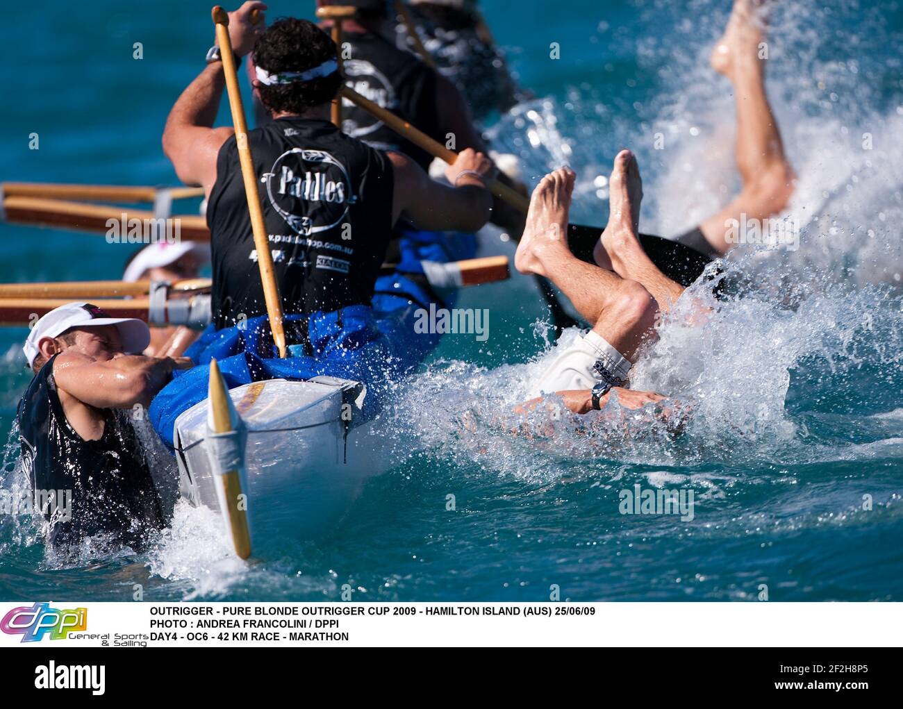 OUTRIGGER - PURE BLONDE OUTRIGGER CUP 2009 - HAMILTON ISLAND (AUS) 25 ...