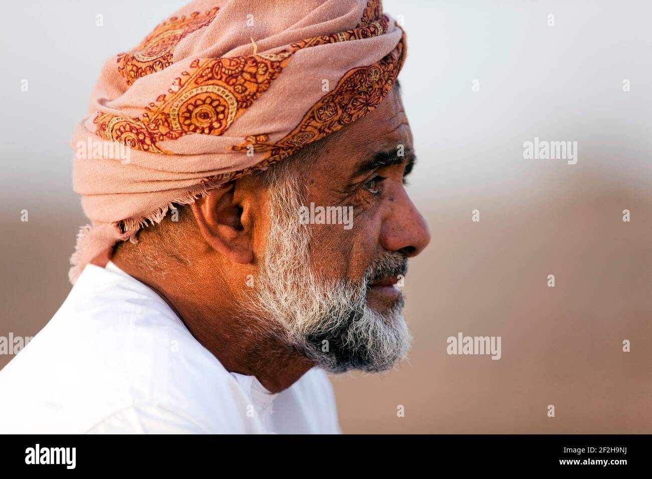TRAVEL - Sultanate of Oman - Beduin camel stable at Al Qabil - 30/03/10 ...