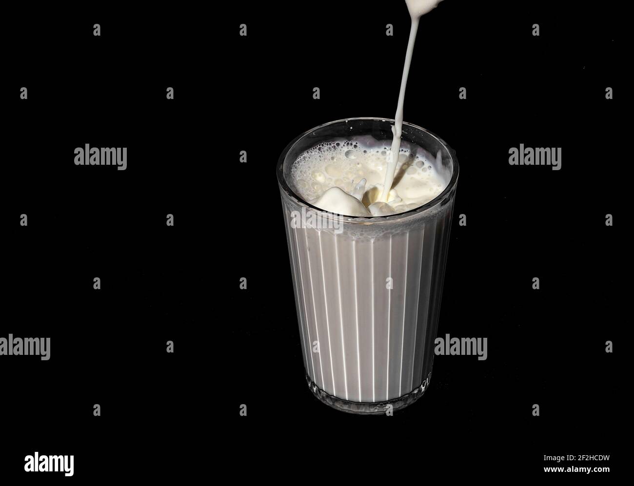 Black glass paste hi-res stock photography and images - Alamy