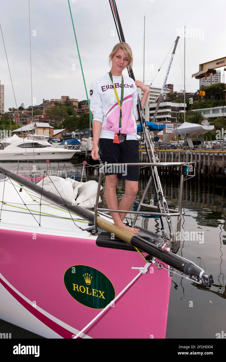 Jessica watson sailing hi-res stock photography and images - Alamy