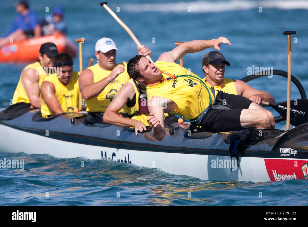 OUTRIGGER - Battle of the Paddles 2012 - Hamilton Island - Great ...