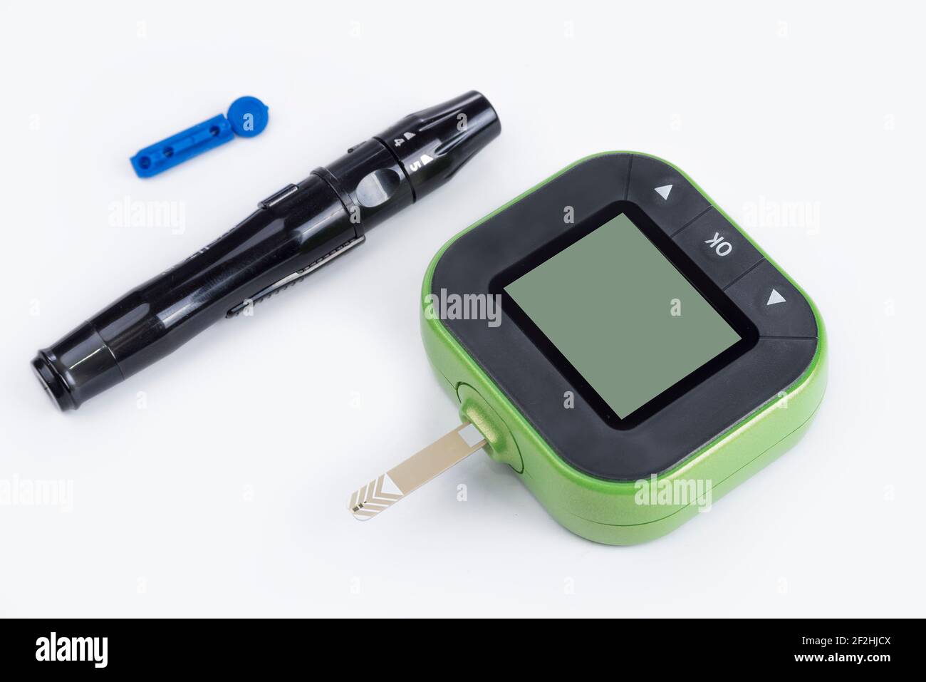 Blood sugar level monitoring with glucose meter. Check your blood ...