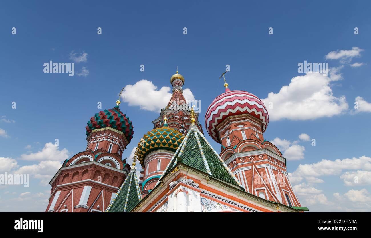 Saint Basil cathedral ( Temple of Basil the Blessed), Red Square ...