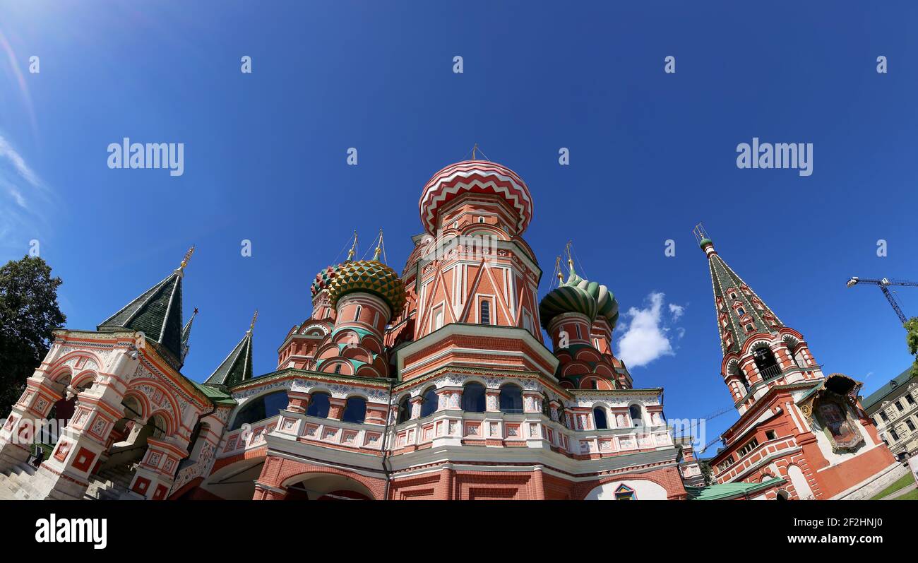 Saint Basil cathedral ( Temple of Basil the Blessed), Red Square ...