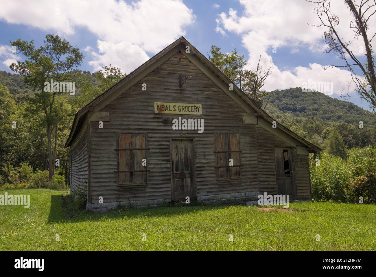 Old, wood, rural Neals Grocery Store. In Maces Spring, Hiltons ...