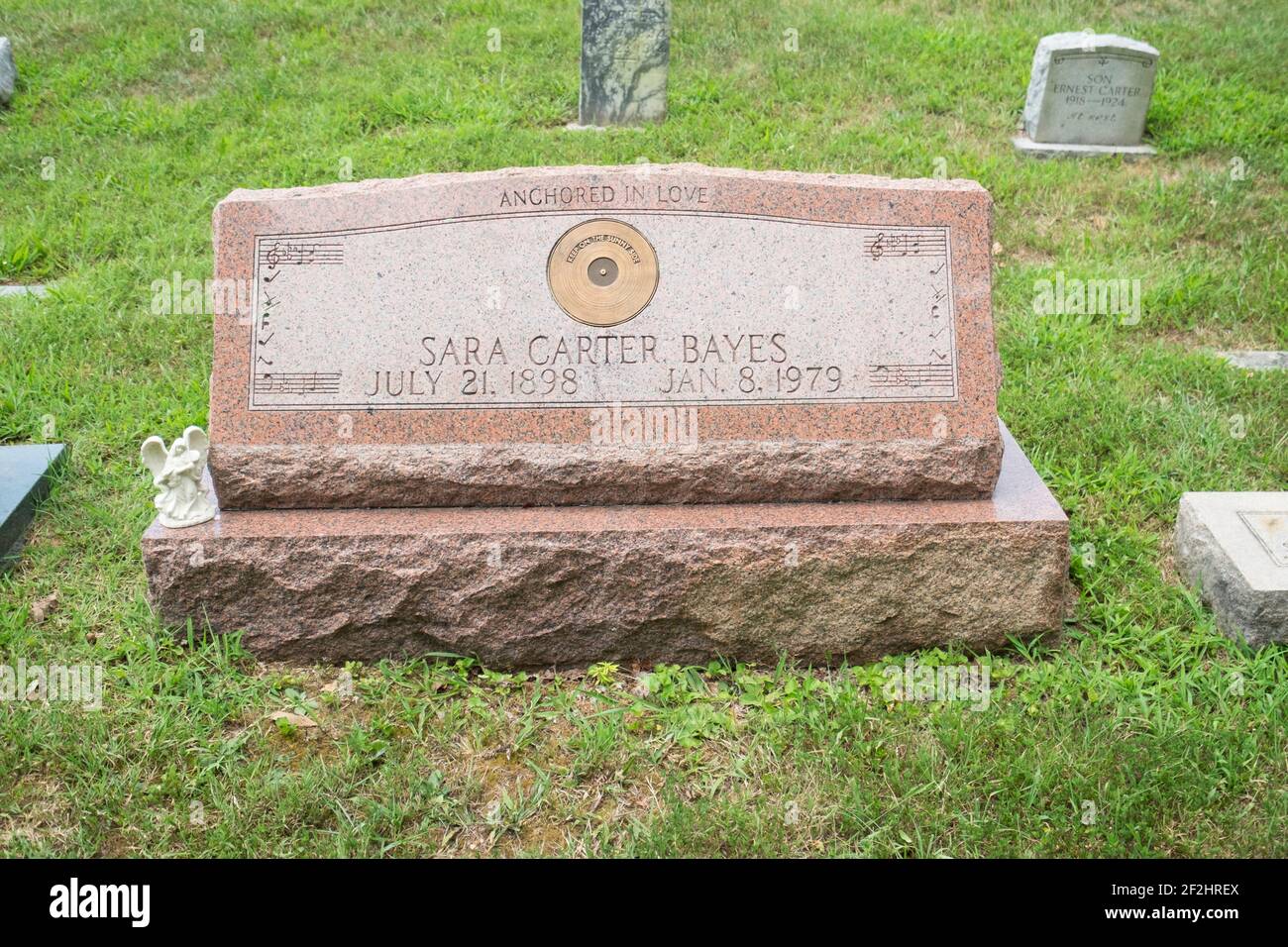 Maces spring hi-res stock photography and images - Alamy