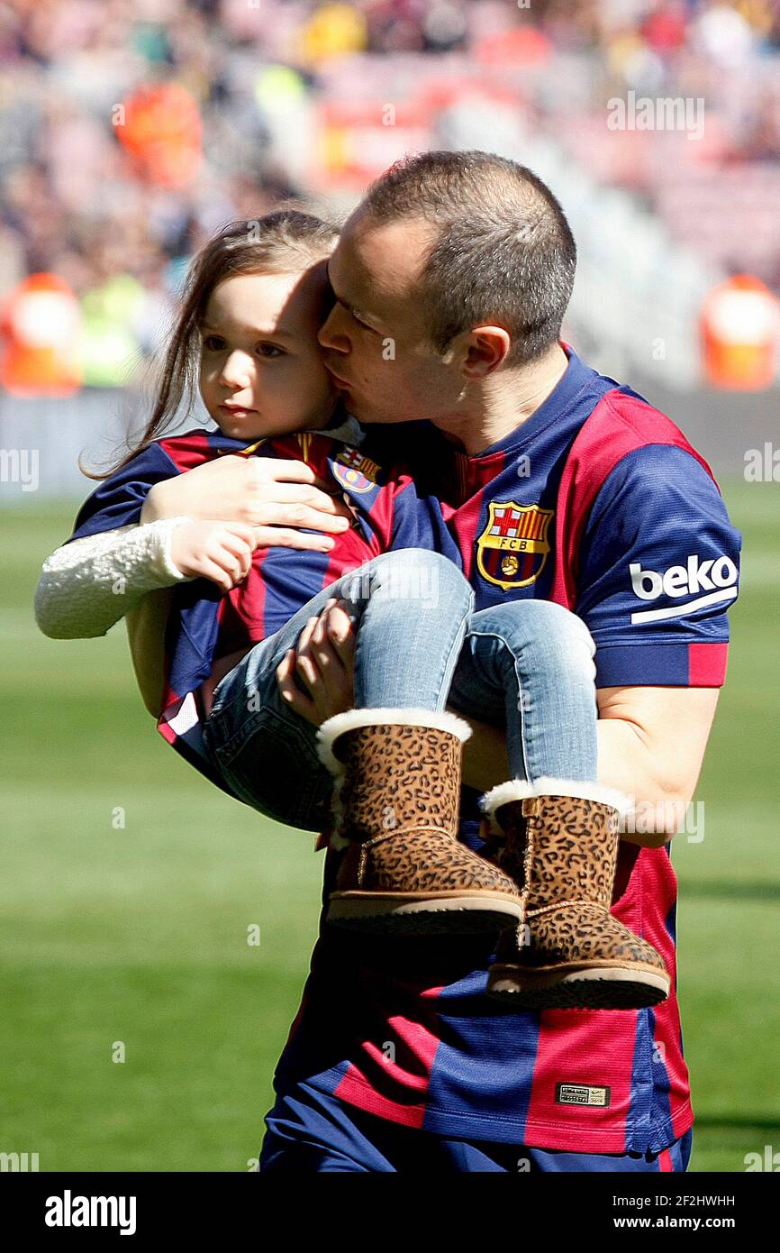 Andres iniesta barcelona 2015 hi-res stock photography and images - Alamy