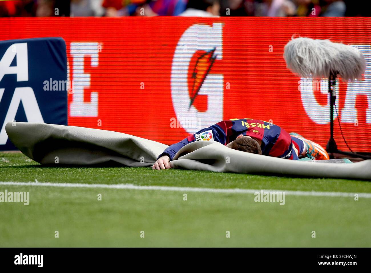 Leo messi 2015 hi-res stock photography and images - Alamy