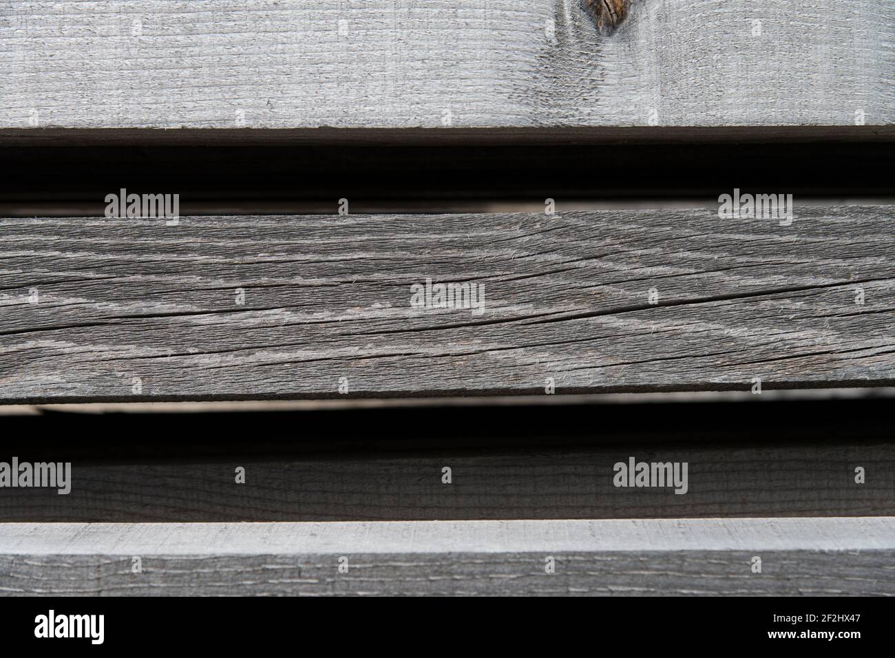 Parallel wooden fences hi-res stock photography and images - Alamy