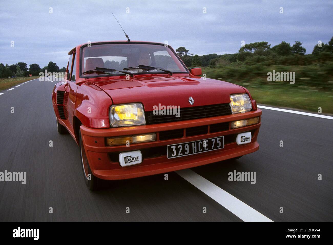 MOTORSPORT - CARS LEGEND - PHOTO : CHRISTIAN BEDEI / DPPIRENAULT 5 ...