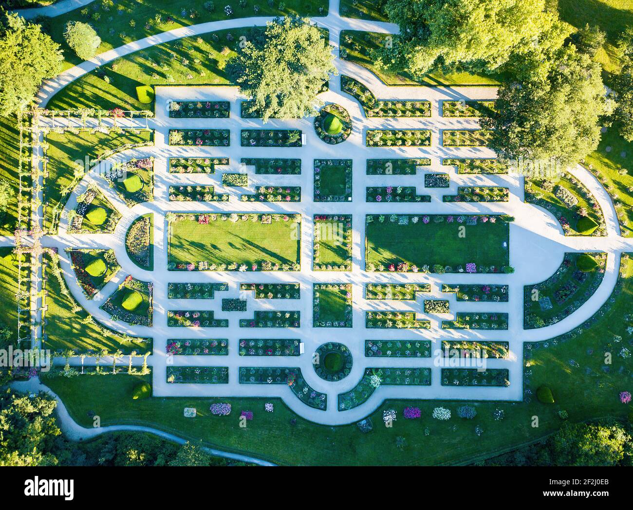 Garden design aerial view hi-res stock photography and images - Alamy