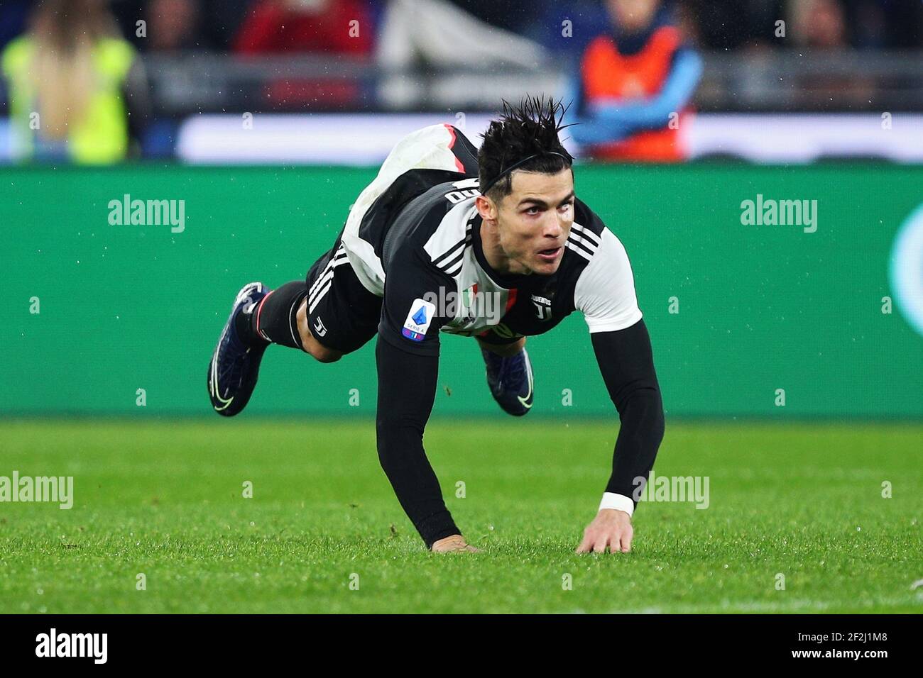 Cristiano ronaldo of juventus header hi-res stock photography and ...