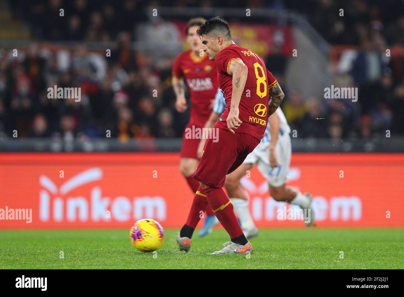 Diego Perotti of Roma scoring 2-1 goal during the Italian championship ...