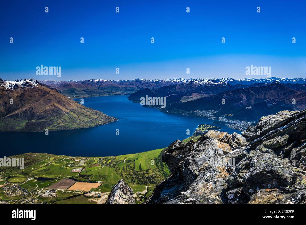 Panoramic view from Remarkables Ultimate View Point. Queenstown lake ...