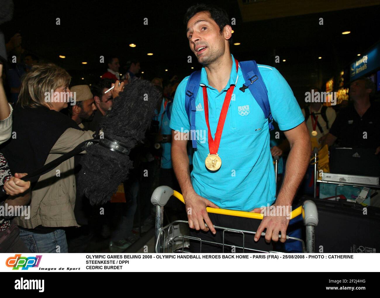 OLYMPIC GAMES BEIJING 2008 - OLYMPIC HANDBALL HEROES BACK HOME - PARIS ...