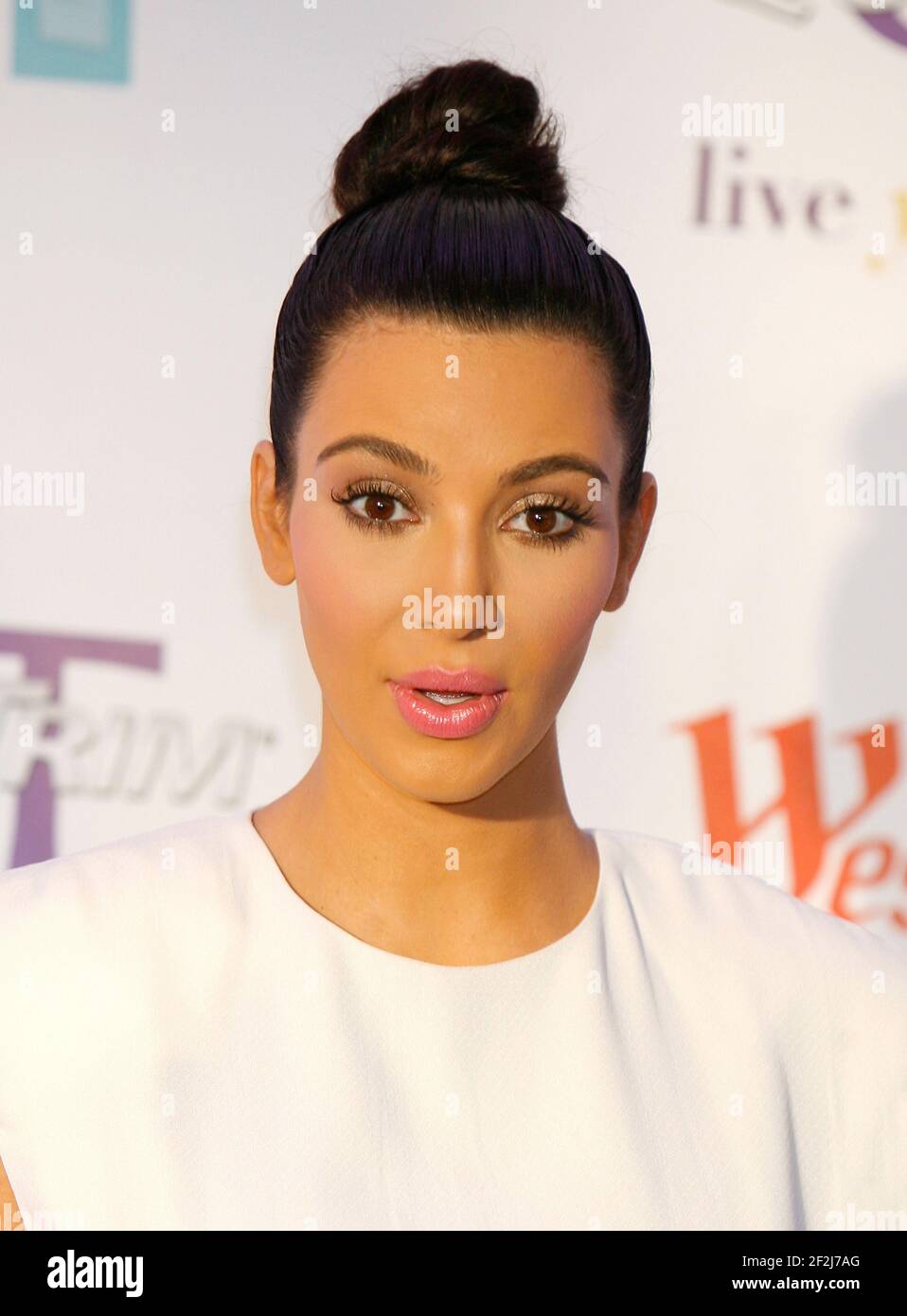 Actress and media personality hi-res stock photography and images - Alamy