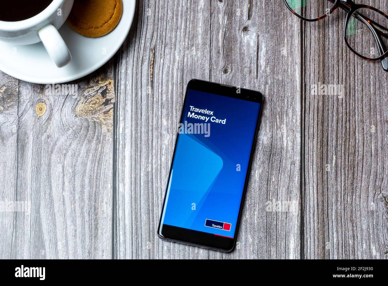 Money card hi-res stock photography and images - Alamy