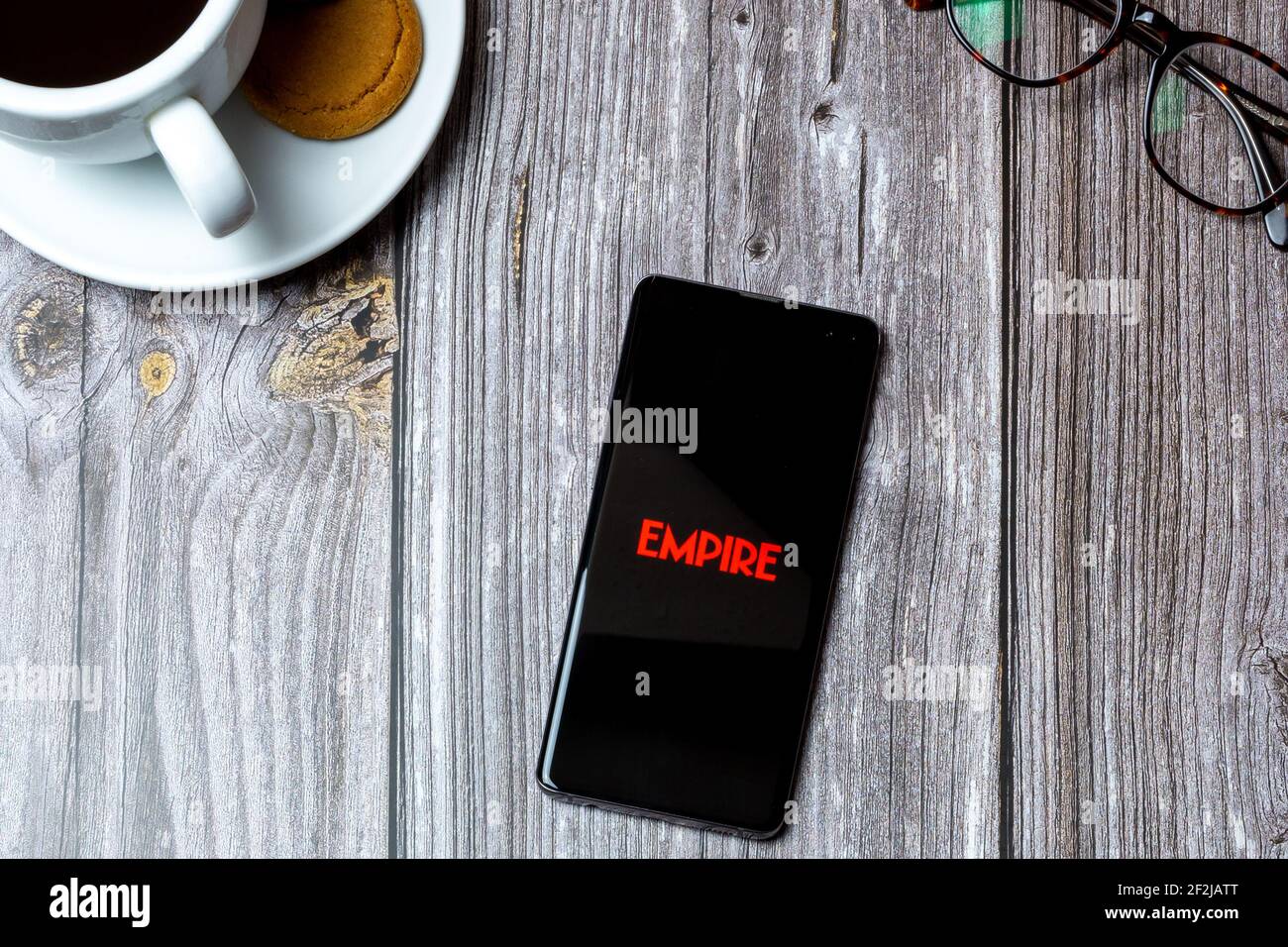 Empire magazine application hi-res stock photography and images - Alamy