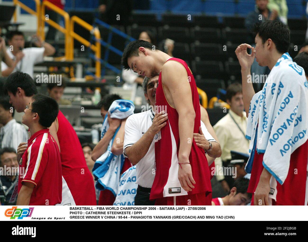 Yao Ming China Men High Resolution Stock Photography and Images - Alamy